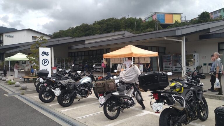 【ツーリング】大阪発バイクと山を楽しむ日帰りモデルコース 赤目四十八滝でハイキング | 23log
